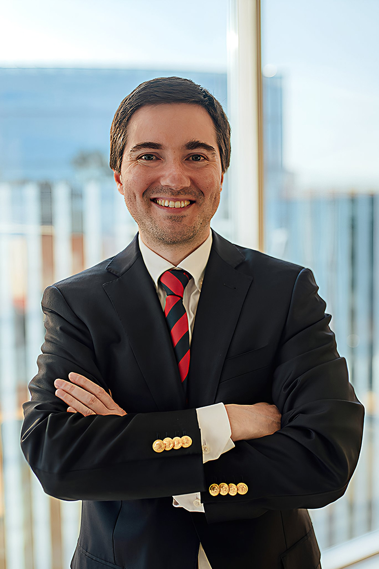 José Enrique Estay Cuevas - Estudio Guzman